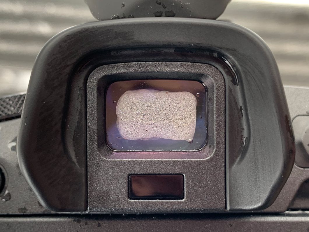 Canon EOS R Mirrorless Camera Review Part 1 (Podcast 650) | Martin ...