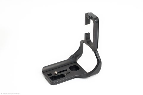 Battery Grip and RRS L-Bracket for Canon EOS R5 (Podcast 796) | Martin ...